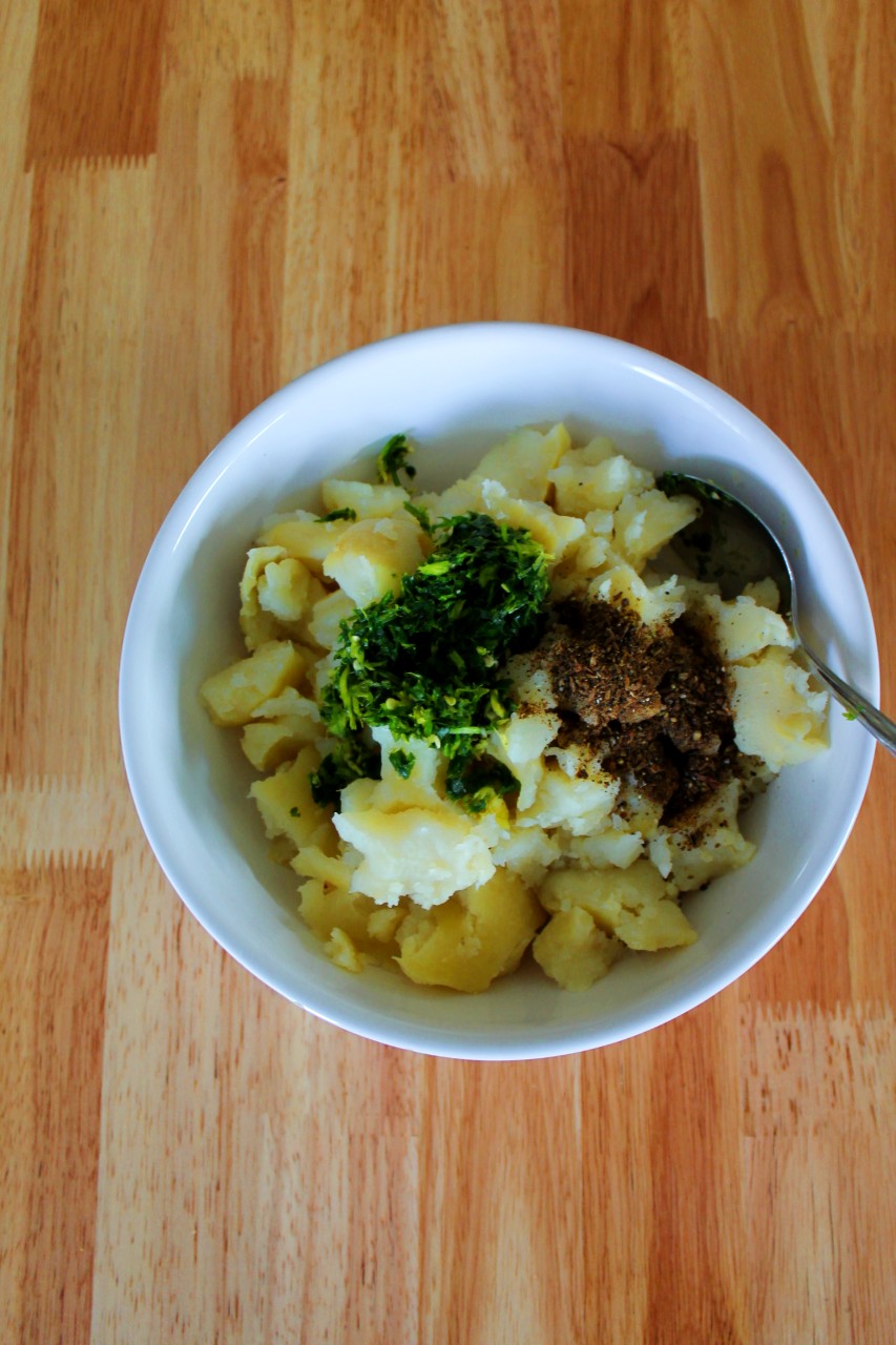 Mathura Ke Dubki Wale Aloo – Instant Pot | Stove Top | Living Smart And ...